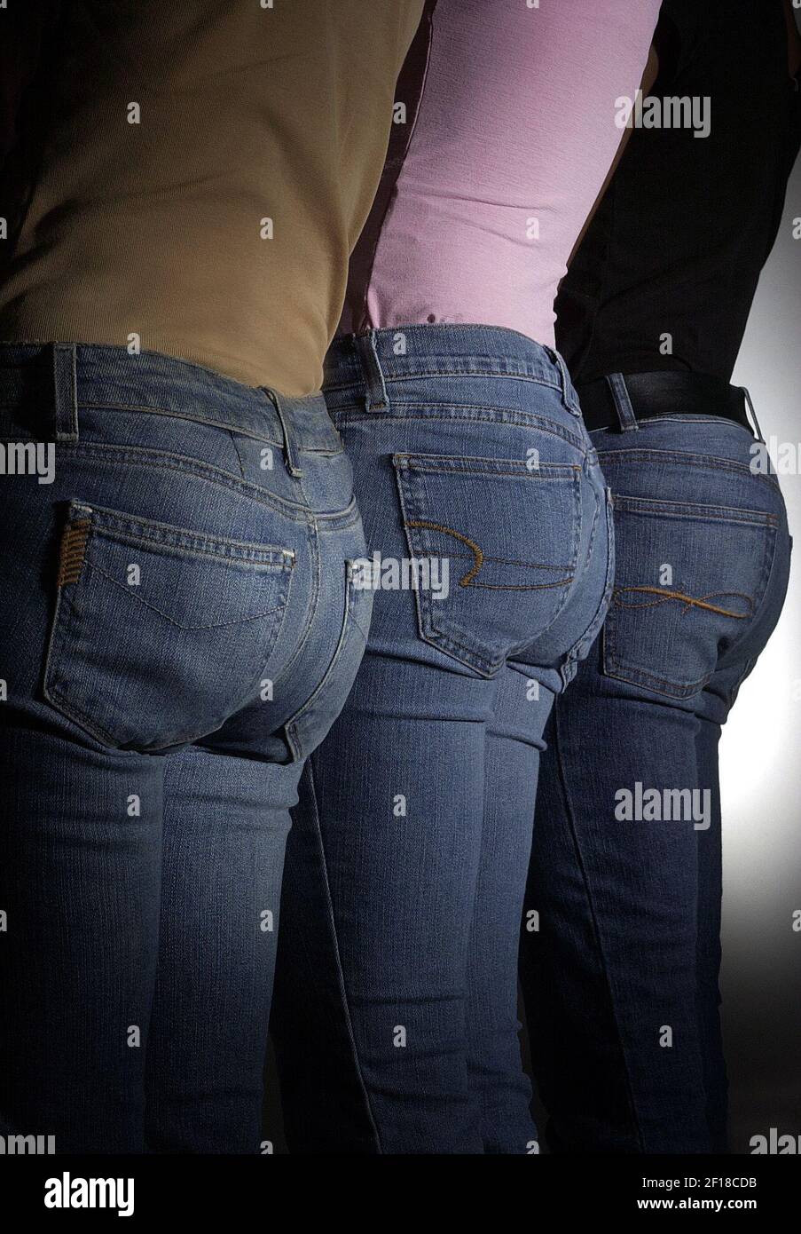 KRT FASHION STORY SLUGGED: FASH-BUTTBUSTIER KRT PHOTO ILLUSTRATION BY ...