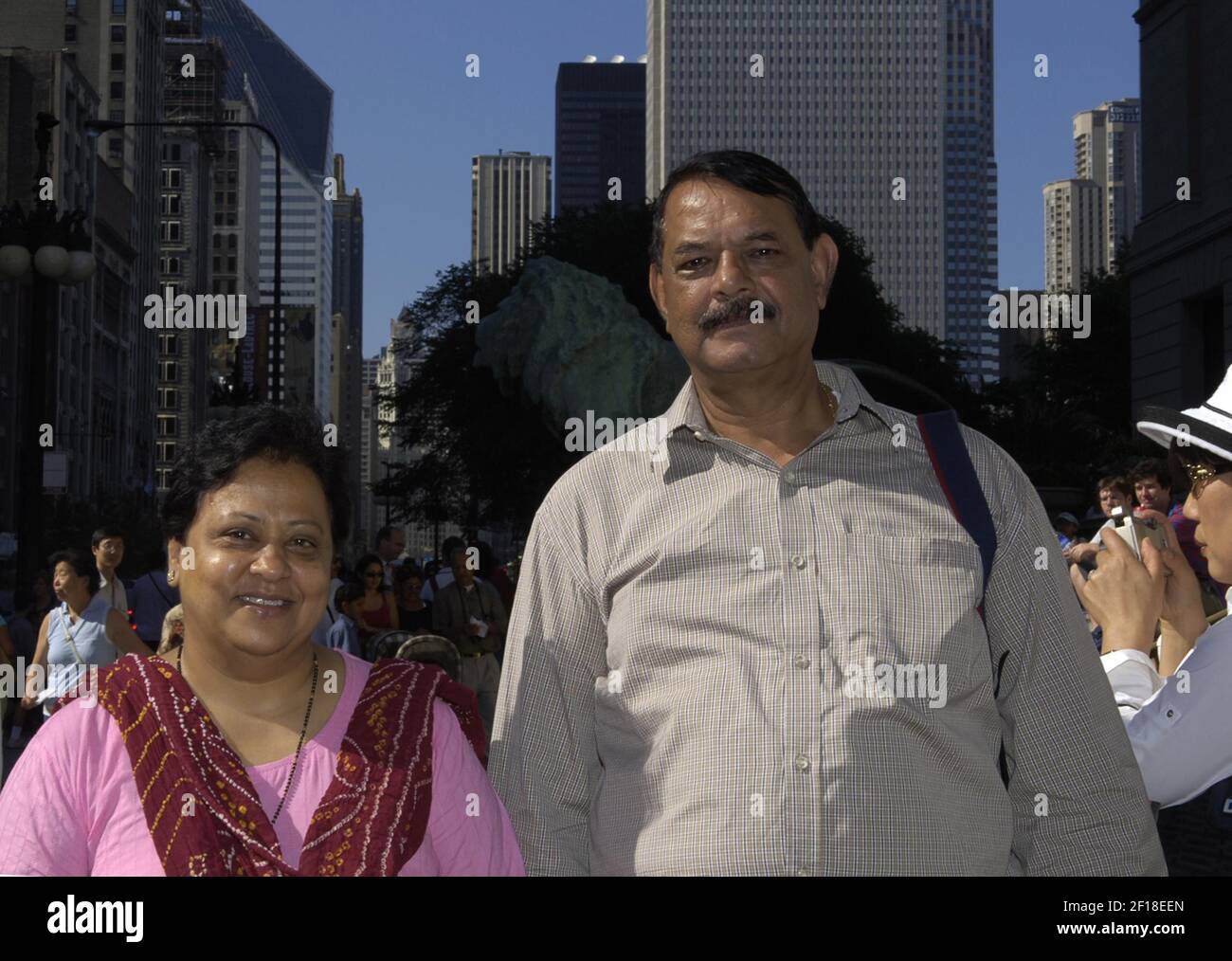 KRT TRAVEL STORY SLUGGED: UST-CHICAGOTOURISTS KRT PHOTOGRAPH BY ALEX ...