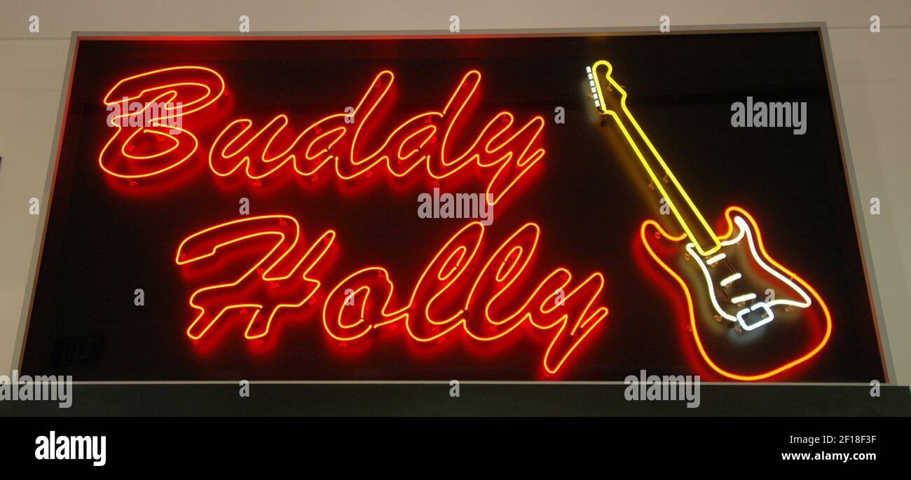 KRT TRAVEL STORY SLUGGED: UST-LUBBOCK KRT PHOTOGRAPH BY MILTON ADAMS ...