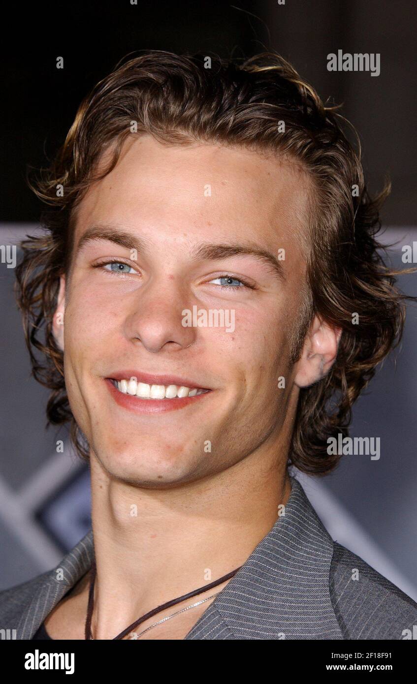 KRT ENTERTAINMENT STAND ALONE PHOTO SLUGGED: THEPACIFIER KRT PHOTOGRAPH ...