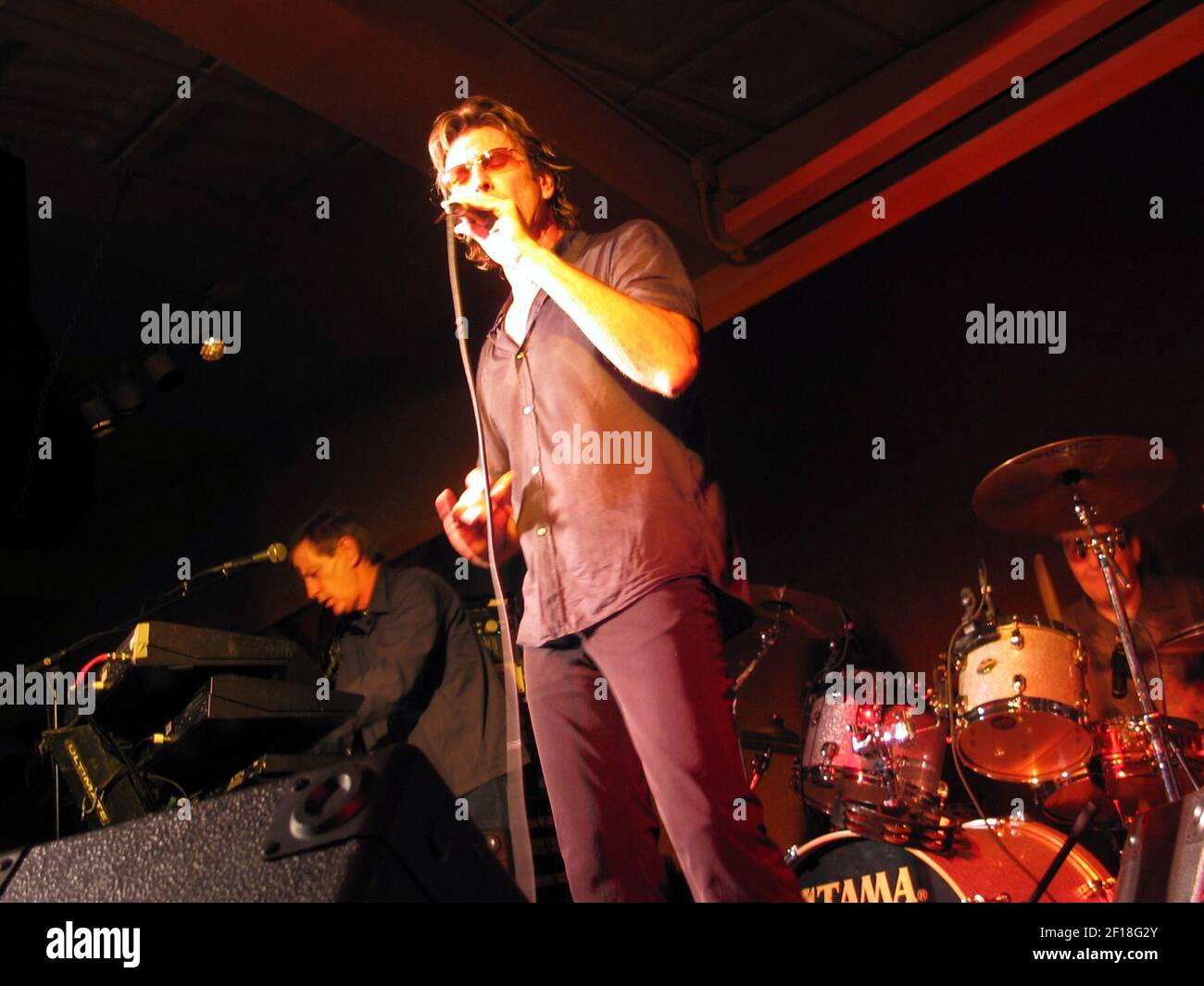 KRT ENTERTAINMENT STAND ALONE PHOTO SLUGGED: MUS-FIXX KRT PHOTOGRAPH BY ...