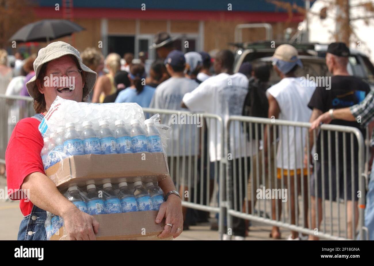 KRT US NEWS STORY SLUGGED: WEA-KATRINA KRT PHOTOGRAPH BY JOHN FITZHUGH ...