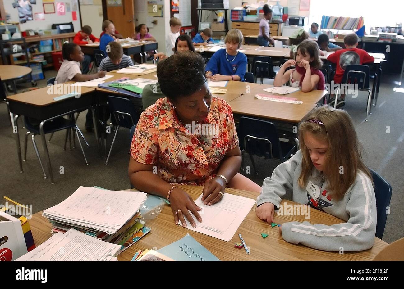 KRT LIFESTYLE STORY SLUGGED: NEWVOICES-TEACHER KRT PHOTOGRAPH BY JOHN D ...