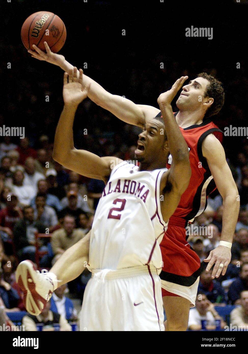 KRT SPORTS STORY SLUGGED: OKLAHOMA-UTAH KRT PHOTOGRAPH BY SAUL LOEB ...