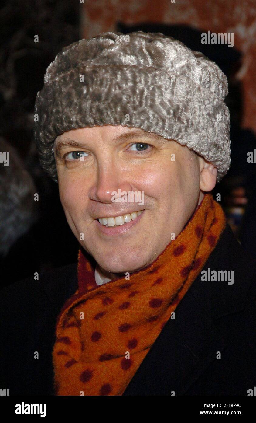 KRT ENTERTAINMENT STAND ALONE PHOTO SLUGGED: DIRTYROTTENSCOUNDRELS KRT ...