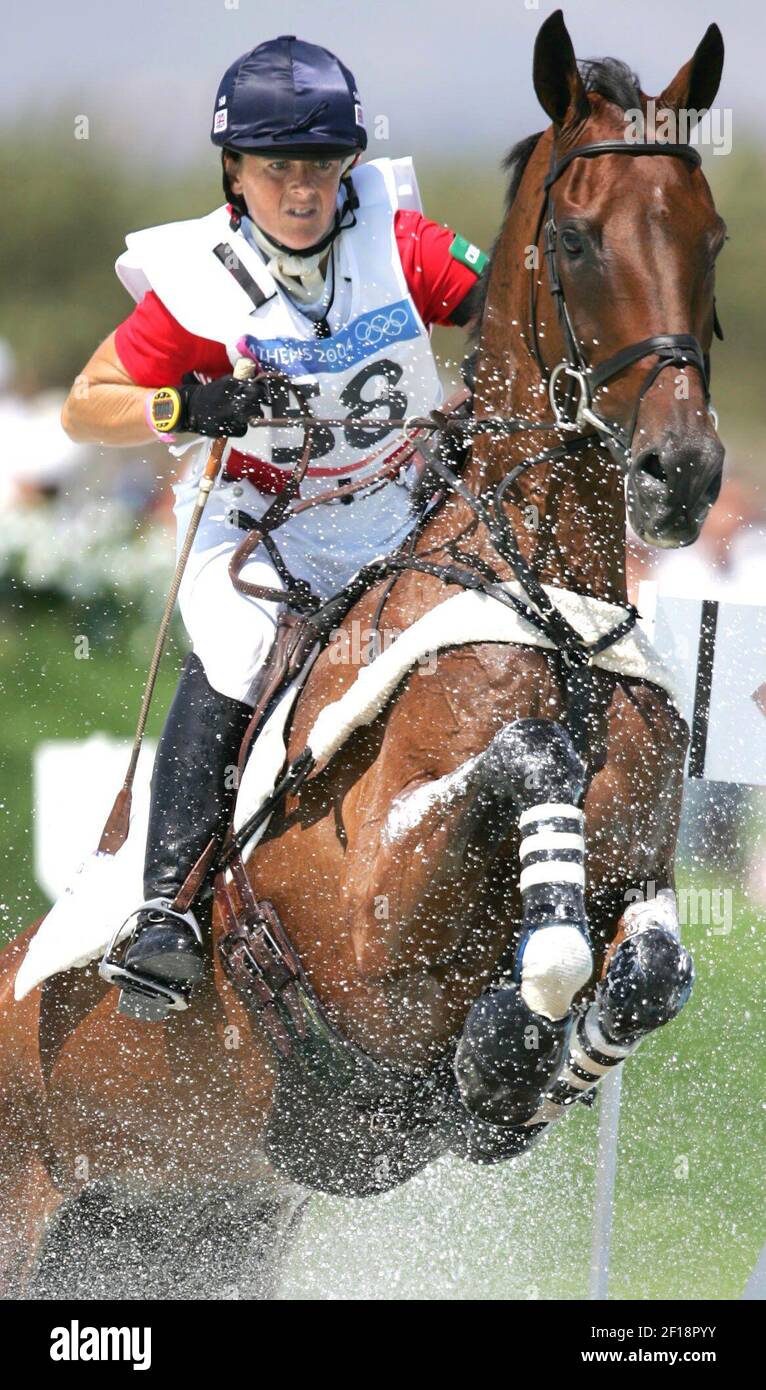 Equestrian olympics 2004 athens hi-res stock photography and images - Alamy
