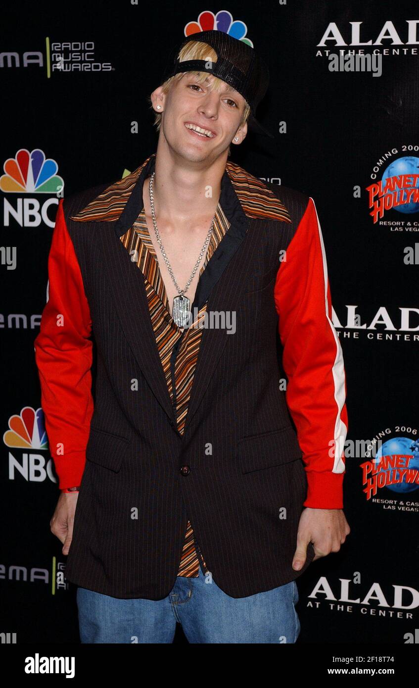 KRT ENTERTAINMENT STORY SLUGGED: RADIOMUSICAWARDS KRT PHOTOGRAPH BY ...