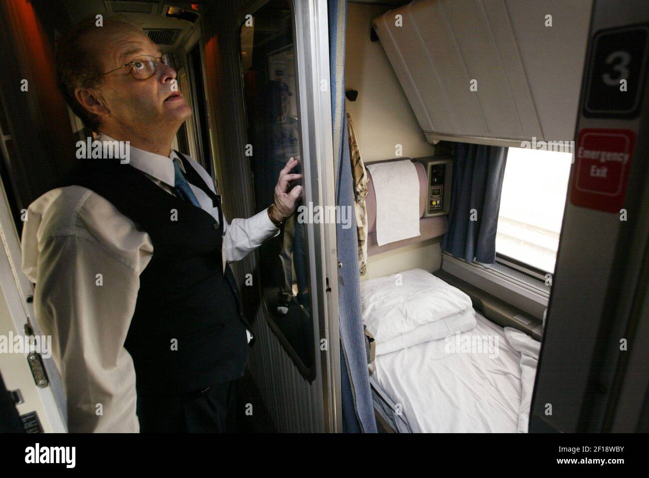 KRT TRAVEL STORY SLUGGED: UST-TRAINTRIP KRT PHOTOGRAPH BY RALPH LAUER ...