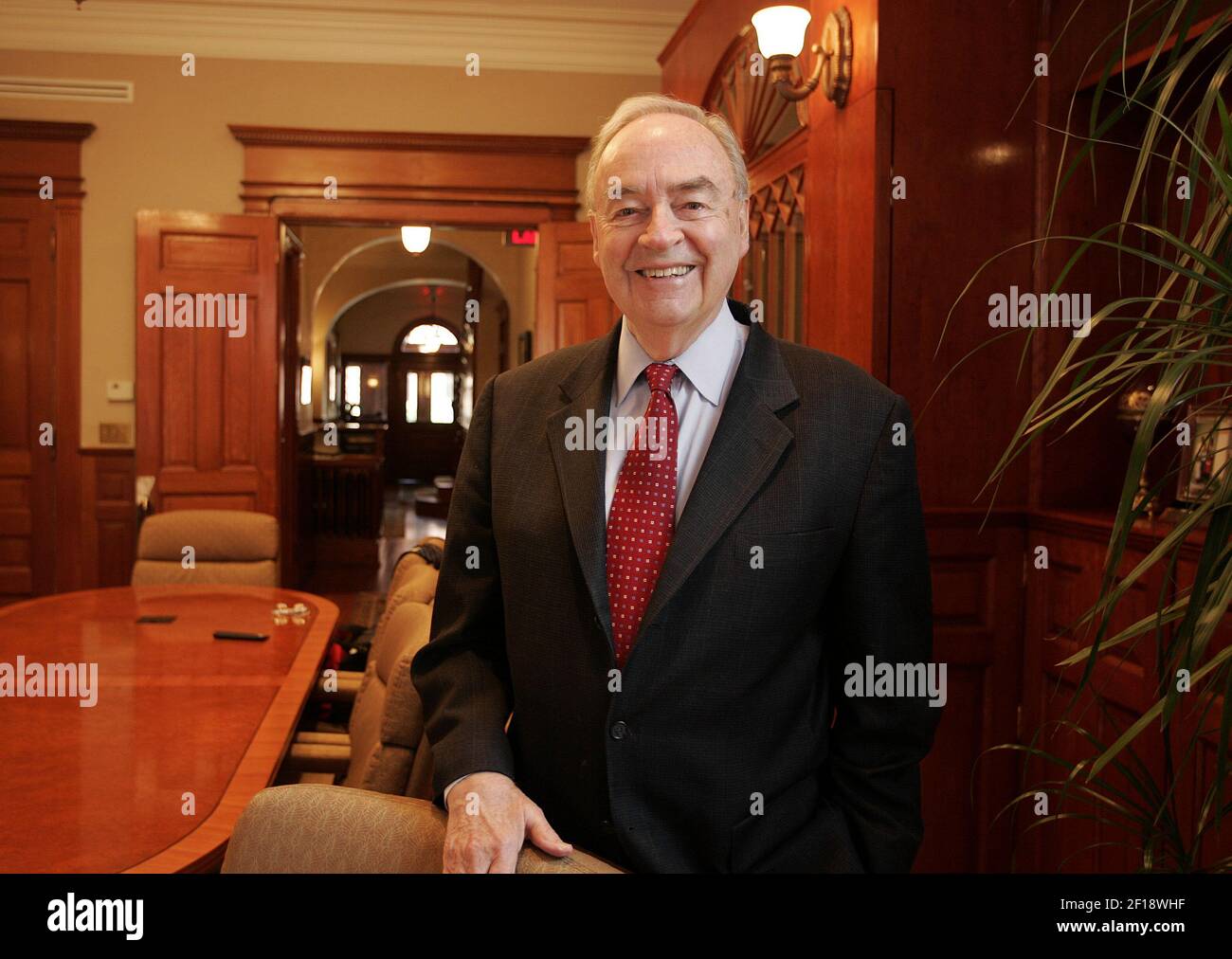 KRT STAND ALONE PHOTO SLUGGED: WOFFORD KRT PHOTOGRAPH BY CHUCK KENNEDY ...