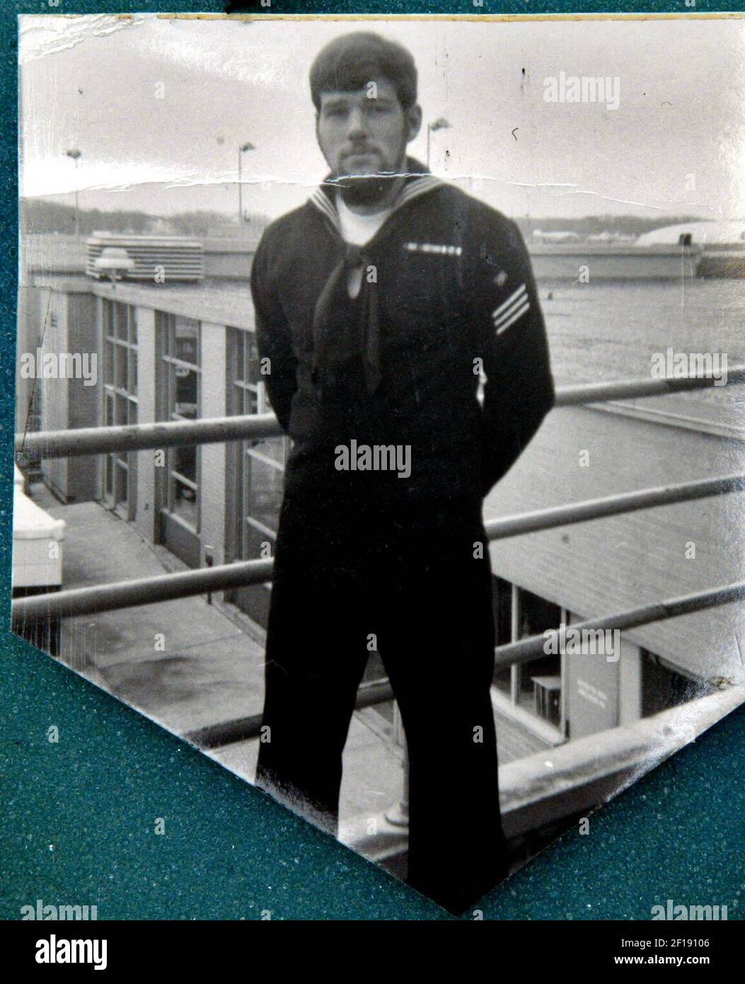 KRT US NEWS STORY SLUGGED: CAMPAIGN-VIETNAMVETS KRT PHOTOGRAPH BY DAVID ...