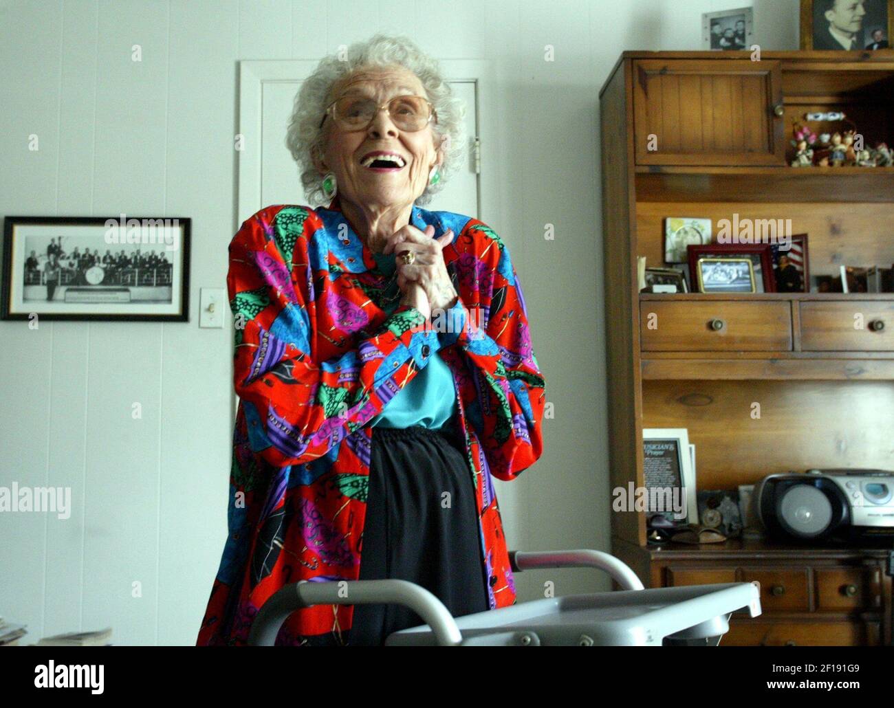 -- NO MAGS, NO SALES -- KRT ENTERTAINMENT STORY SLUGGED: MUS-KAYWEBER ...