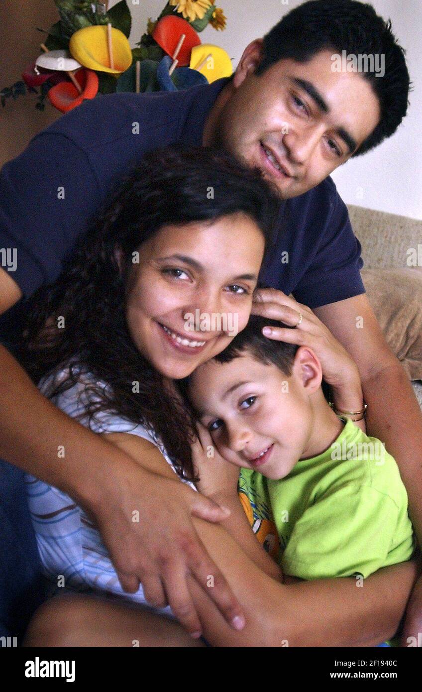 KRT LIFESTYLE STORY SLUGGED: HEALTH-PREGNANCY-CANCER KRT PHOTOGRAPH BY CANDACE BARBOT/MIAMI ...