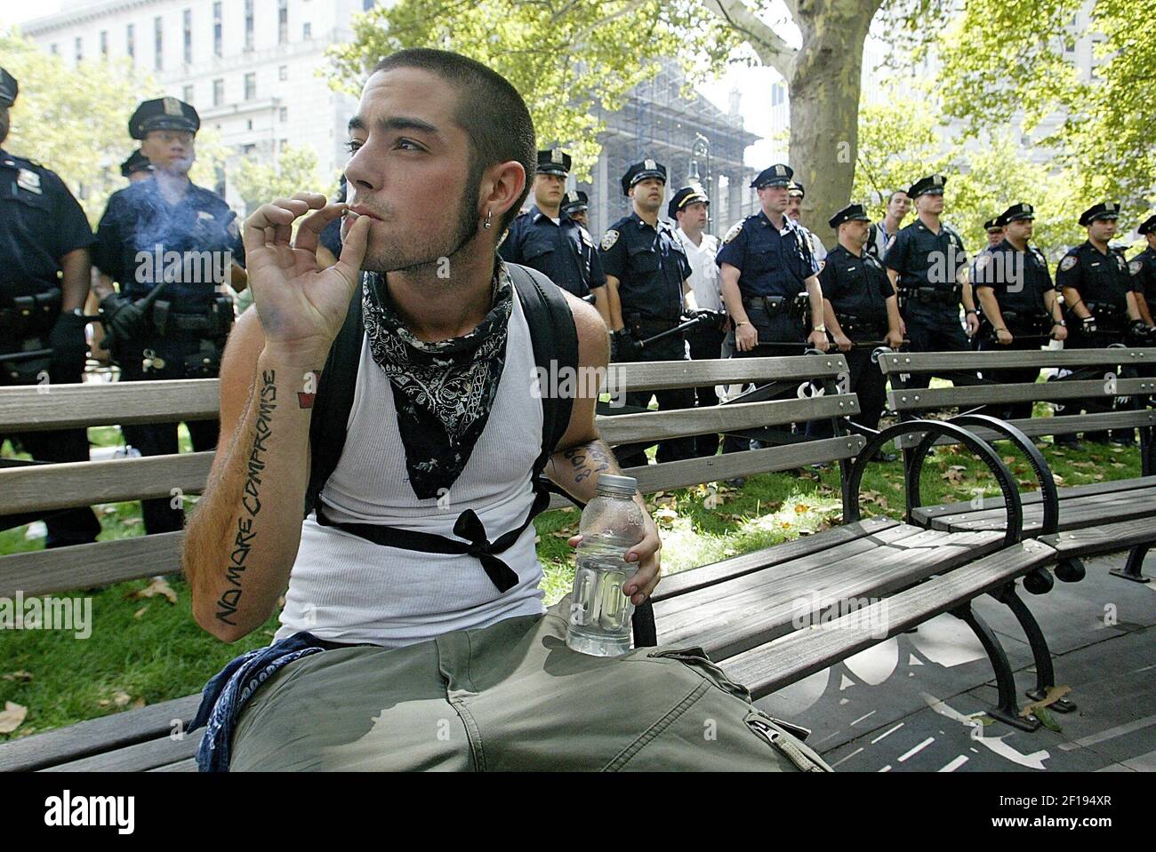 KRT US NEWS STORY SLUGGED: CVN-GOP-PROTEST KRT PHOTOGRAPH BY WILLIAM ...