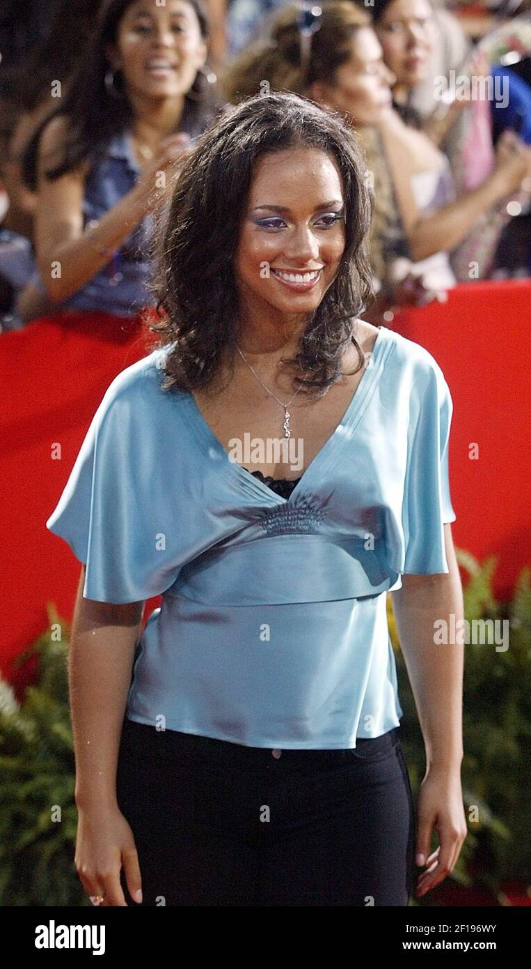 KRT ENTERTAINMENT STORY SLUGGED: LATINAWARDS KRT PHOTOGRAPH BY RAUL ...