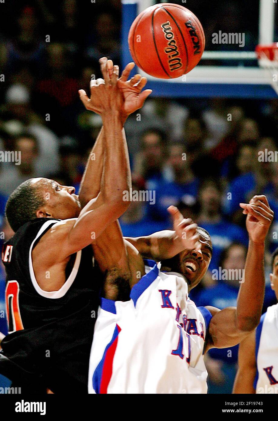 KRT SPORTS STORY SLUGGED: PACIFIC-KANSAS KRT PHOTOGRAPH BY RICH SUGG ...