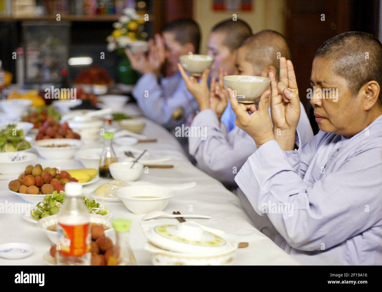 KRT RELIGION STORY SLUGGED: RELIG-BUDDHISTTEMPLE KRT PHOTOGRAPH BY JILL ...