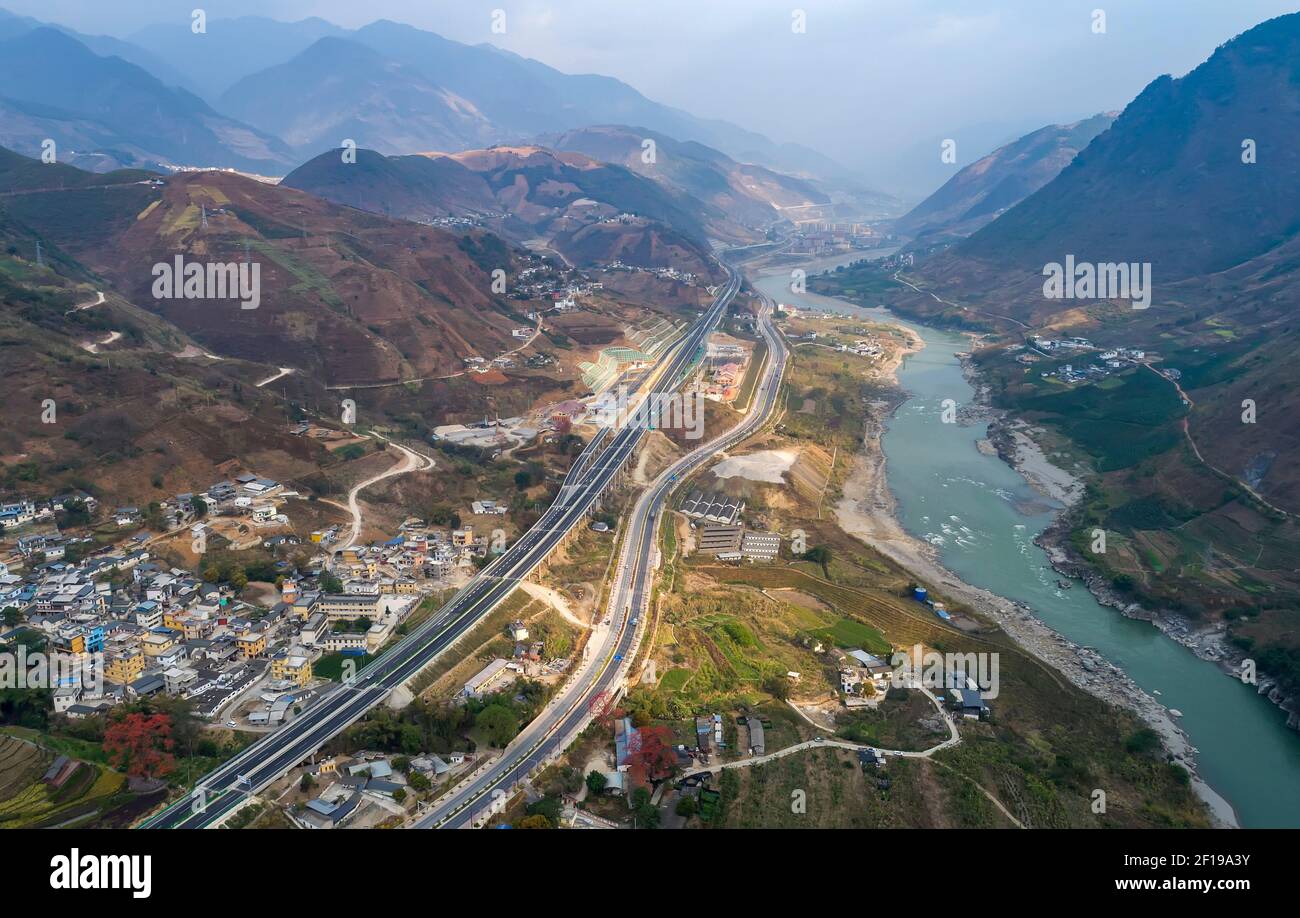 Lushui hi-res stock photography and images - Alamy