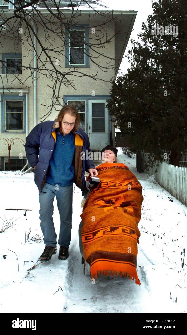 KRT US NEWS STORY SLUGGED: MED-IRONLUNG KRT PHOTO BY JEAN PIERI/ST ...