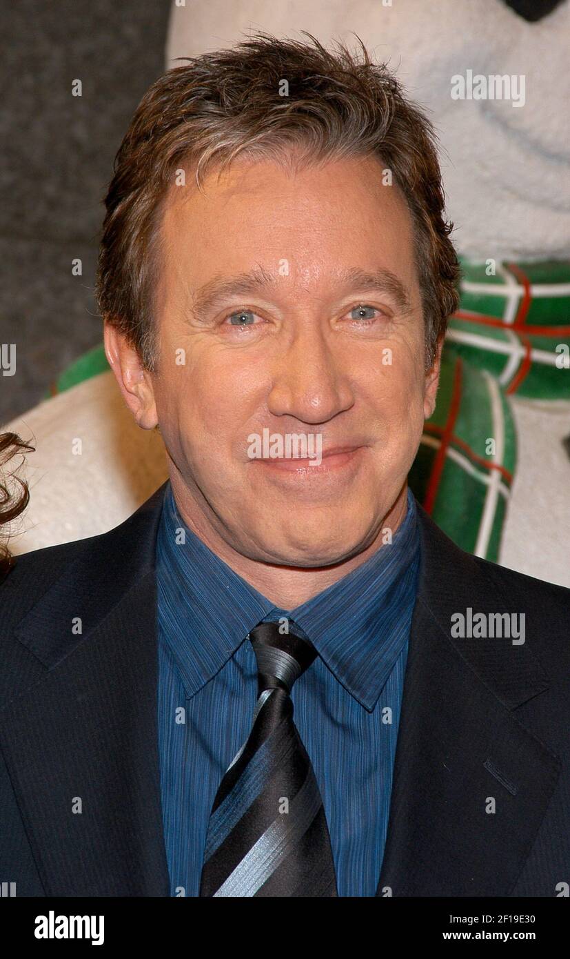 KRT ENTERTAINMENT STAND ALONE PHOTO SLUGGED: XMASWITHTHEKRANKS KRT ...