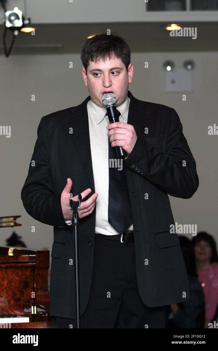 KRT ENTERTAINMENT STAND ALONE PHOTO SLUGGED: SWING KRT PHOTOGRAPH BY ...