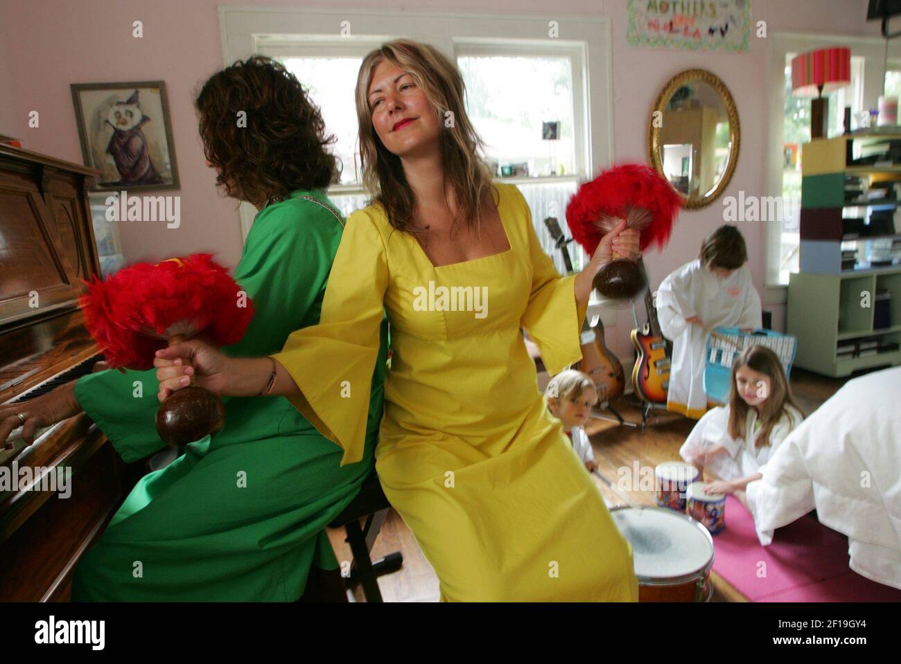 KRT ENTERTAINMENT STORY SLUGGED: MUS-POLYPHONIC KRT PHOTO BY RALPH ...