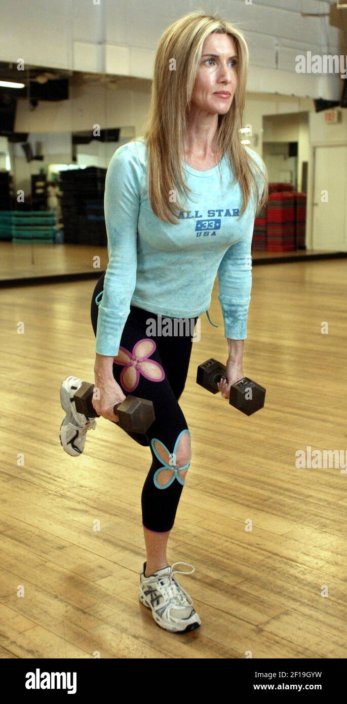 KRT LIFESTYLE STORY SLUGGED: HEALTH-GETFIT KRT PHOTO BY JARED LAZARUS ...