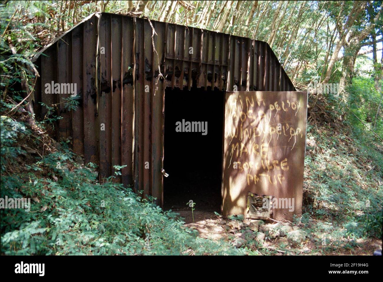 KRT TRAVEL STORY SLUGGED: WLT-BORABORA KRT PHOTOGRAPH BY TONI STROUD ...