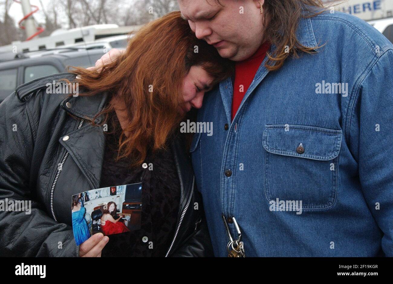 -- NO MAGS, NO SALES -- KRT US NEWS STORY SLUGGED: CLUBFIRE KRT PHOTO ...