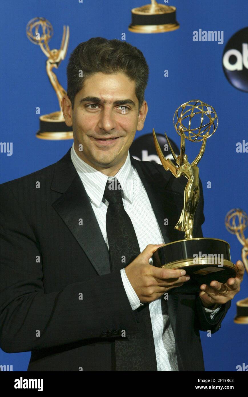 -- NO MAGS, NO SALES -- KRT ENTERTAINMENT STORY SLUGGED: TV-EMMYS KRT ...