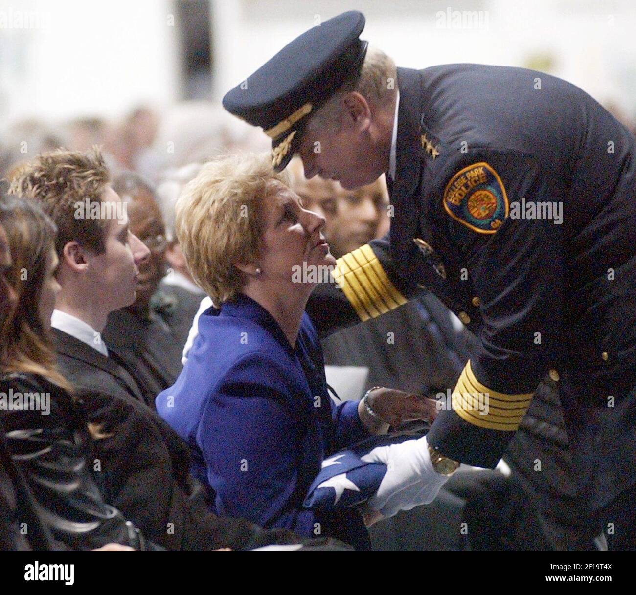 -- NO MAGS, NO SALES -- KRT US NEWS STORY SLUGGED: COURTHOUSE-SHOOTING ...