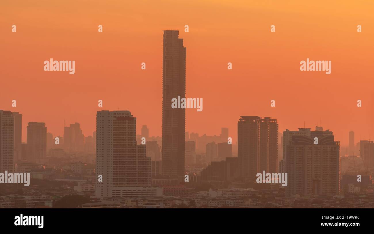Light polluted sky hi-res stock photography and images - Alamy