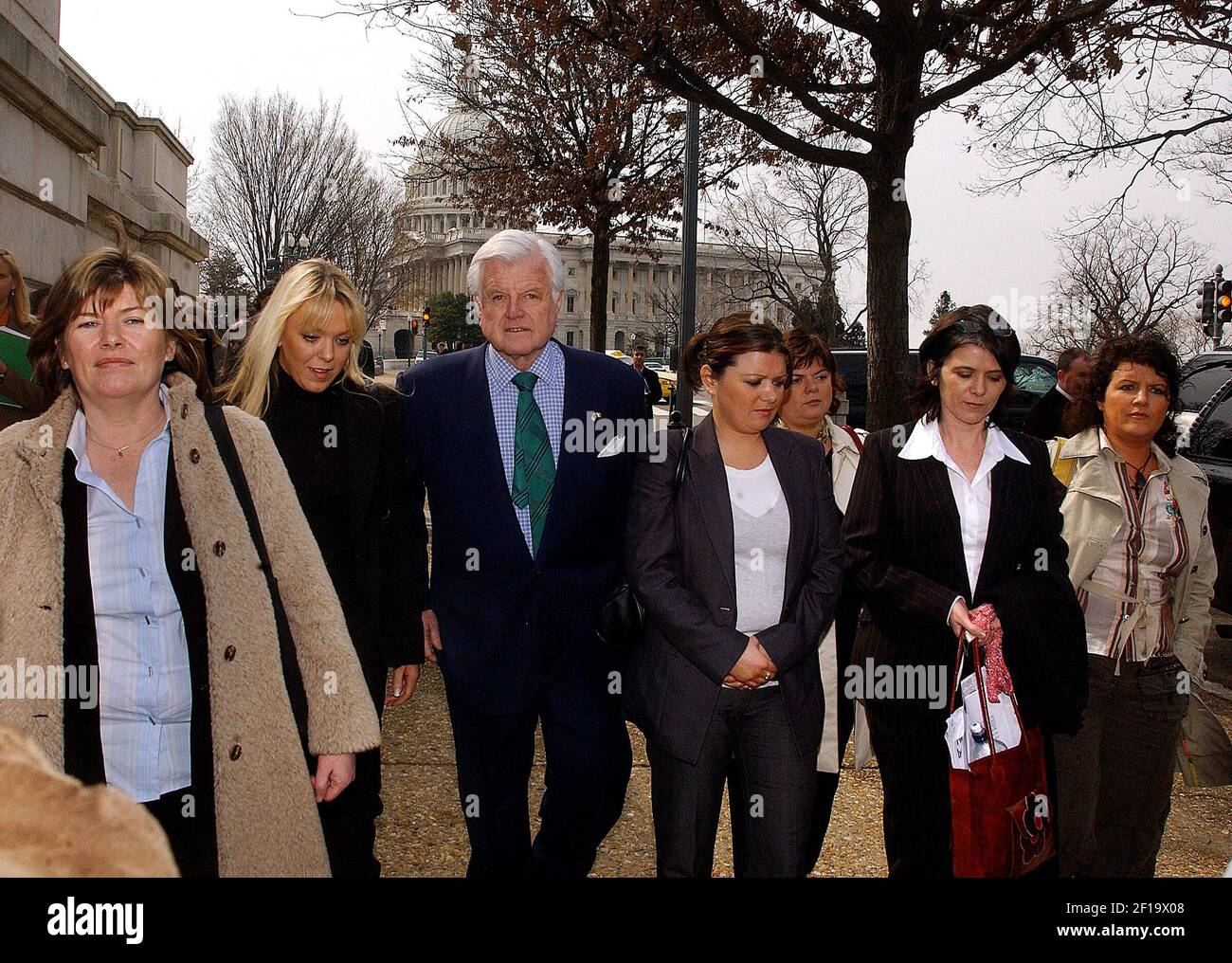 Come robert mccartney hi-res stock photography and images - Alamy