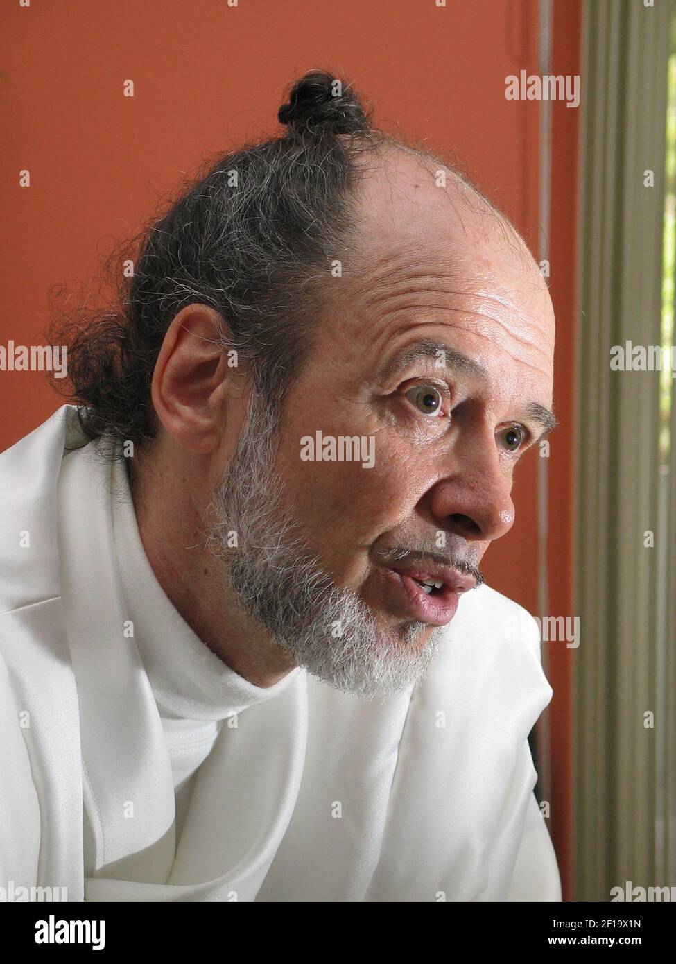 KRT US NEWS STORY SLUGGED: RAELIANS KRT PHOTO BY C.W. GRIFFIN/MIAMI ...