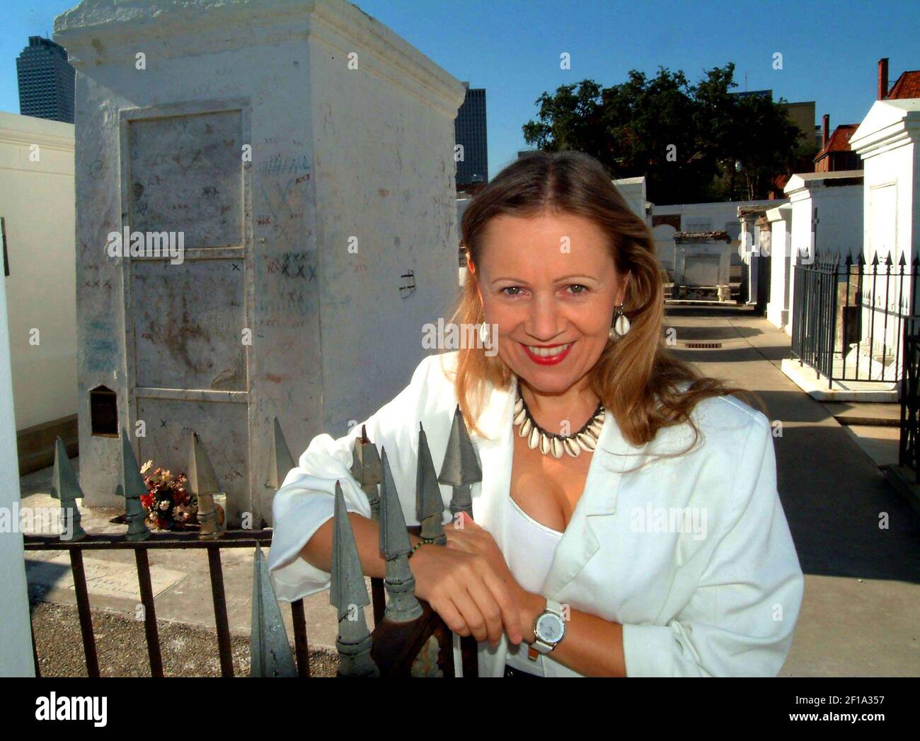 -- NO MAGS, NO SALES -- KRT US NEWS STORY SLUGGED: VOODOO KRT ...