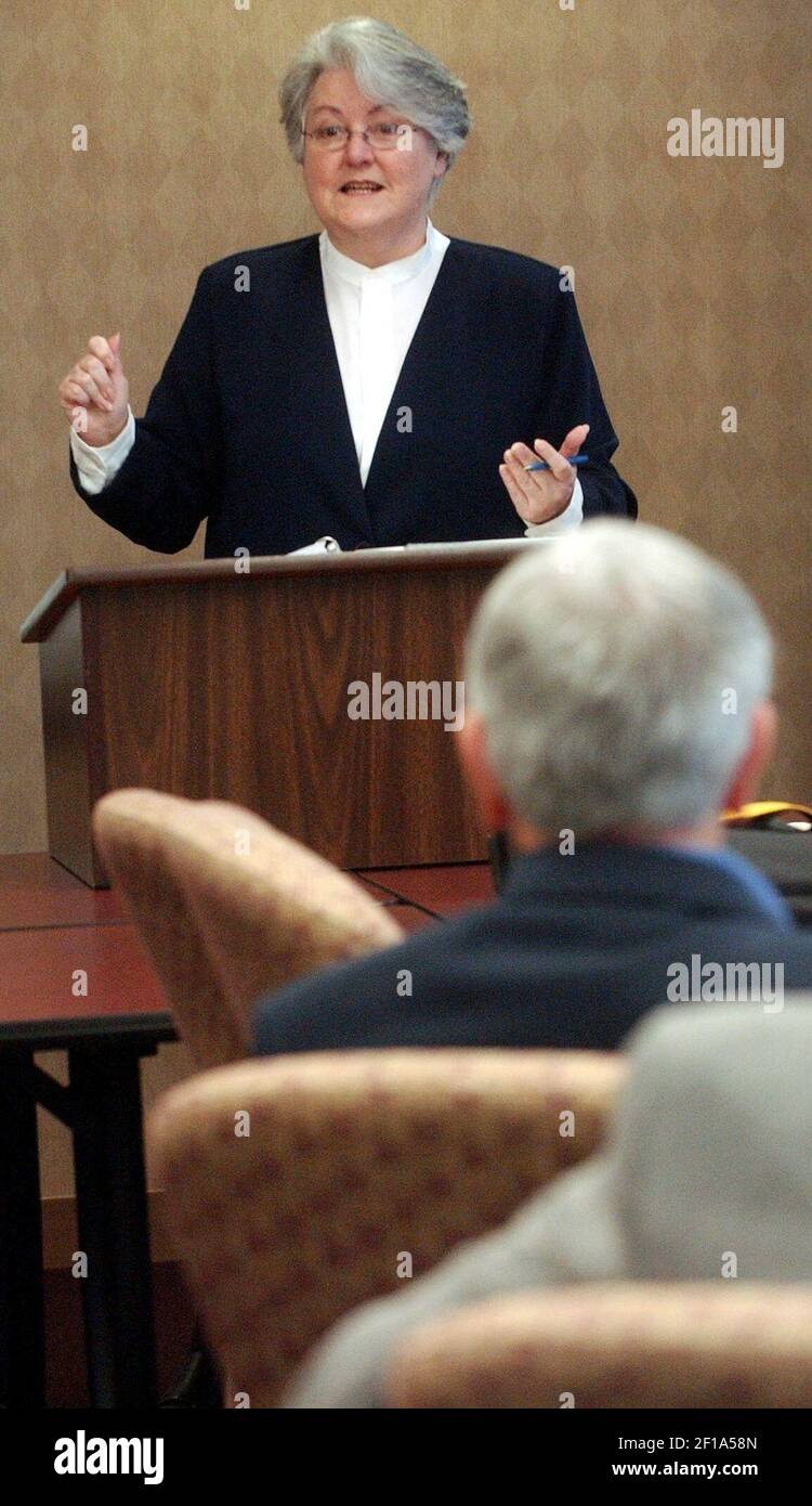 KRT BUSINESS STORY SLUGGED: WRK-WOMEN KRT PHOTOGRAPH BY KEN LOVE/AKRON ...