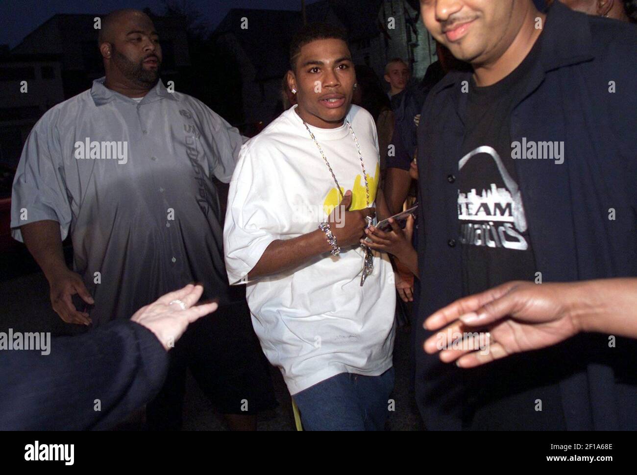 KRT STAND ALONE ENTERTAINMENT PHOTO SLUGGED: NELLY KRT PHOTO BY ANDREW ...