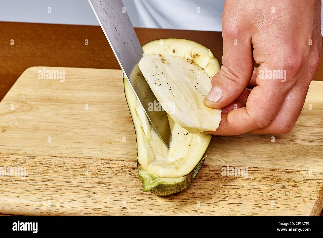 Chopping cook hands slicing hi-res stock photography and images - Alamy