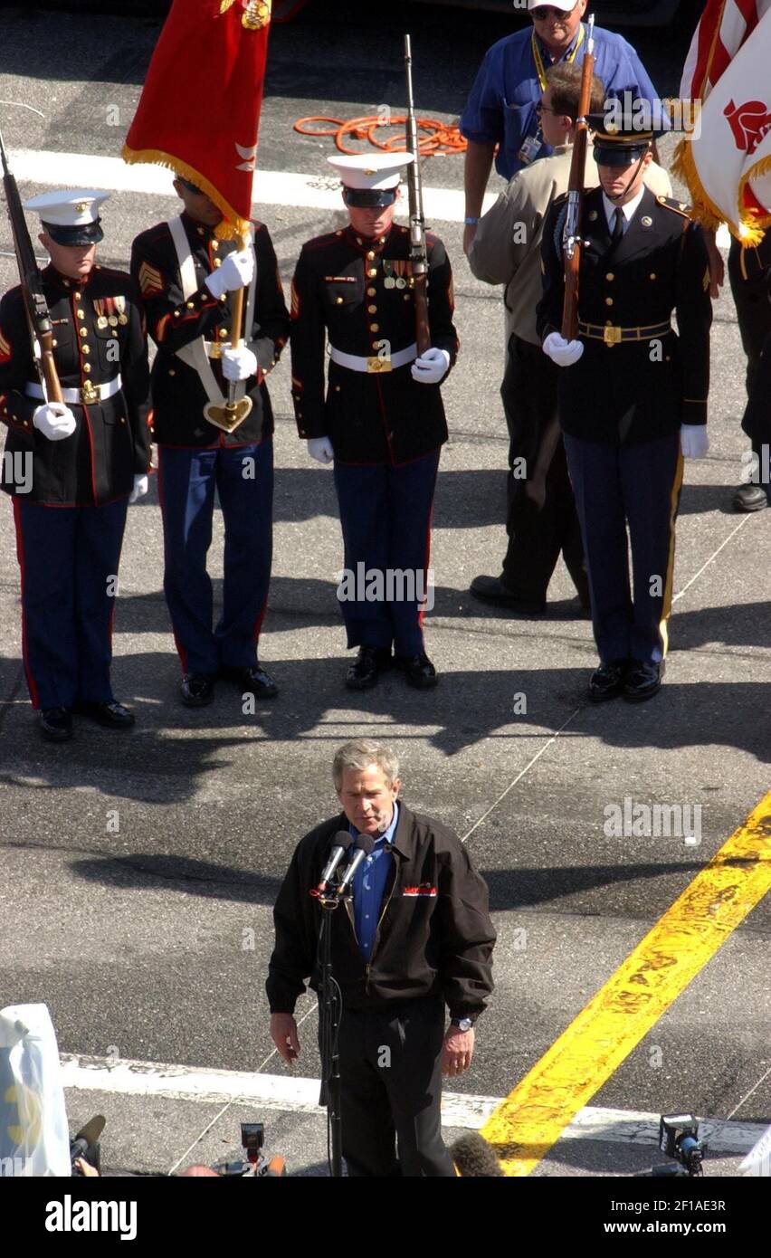 KRT SPORTS STORY SLUGGED: NASCAR KRT PHOTOGRAPH BY SHOUN A. HILL ...