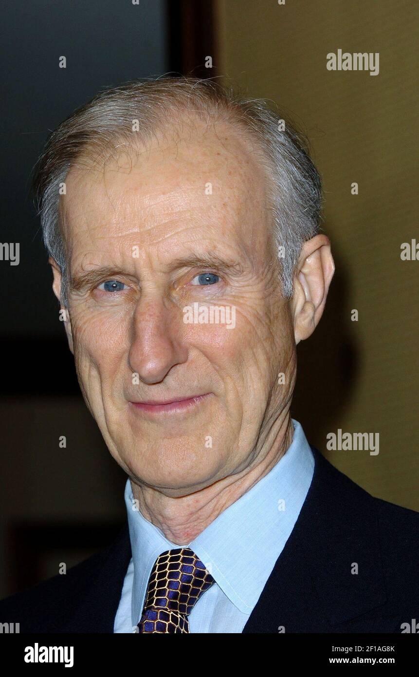 KRT STAND ALONE ENTERTAINMENT PHOTO SLUGGED: WRITERSGUILD KRT PHOTOGRAPH BY LIONEL HAHN/ABACA ...