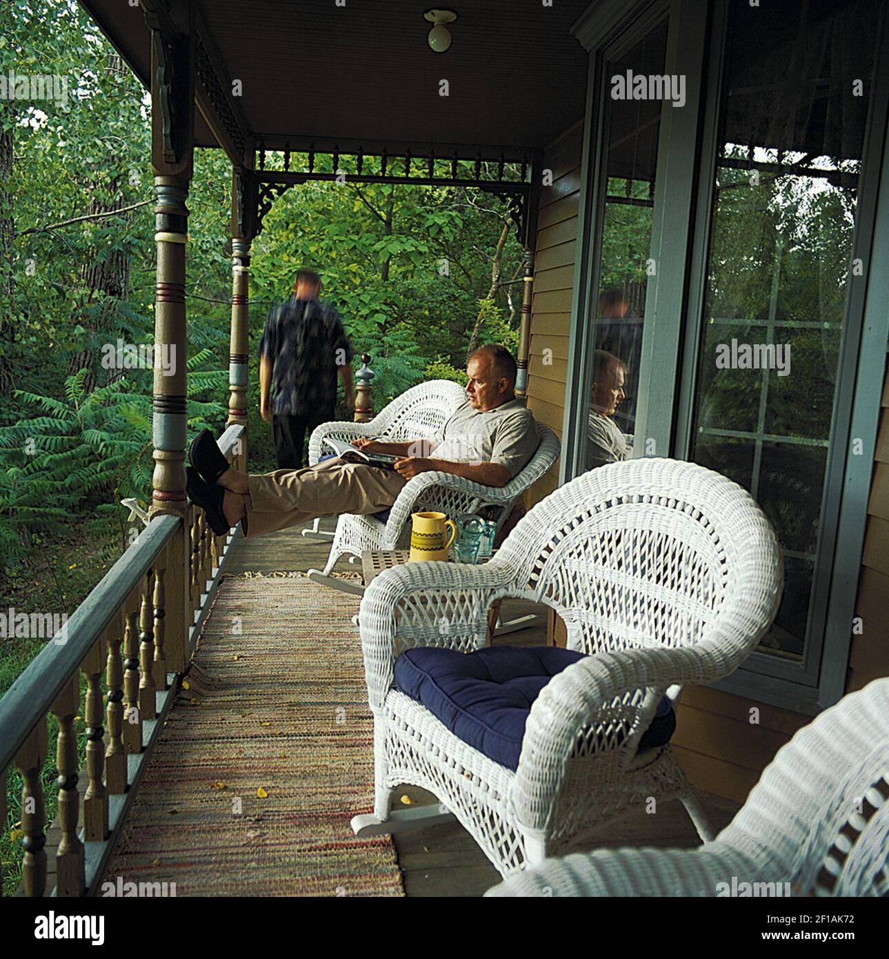 KRT LIFESTYLE STORY SLUGGED: HOME-IOWARETREAT KRT PHOTOGRAPH BY BILL ...