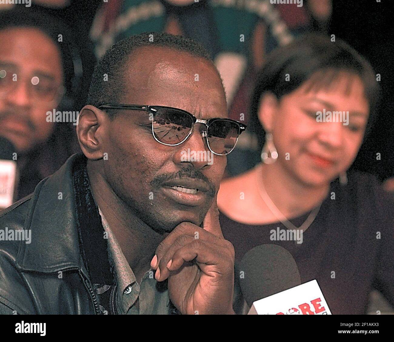 Walter payton chicago bears hi-res stock photography and images - Alamy