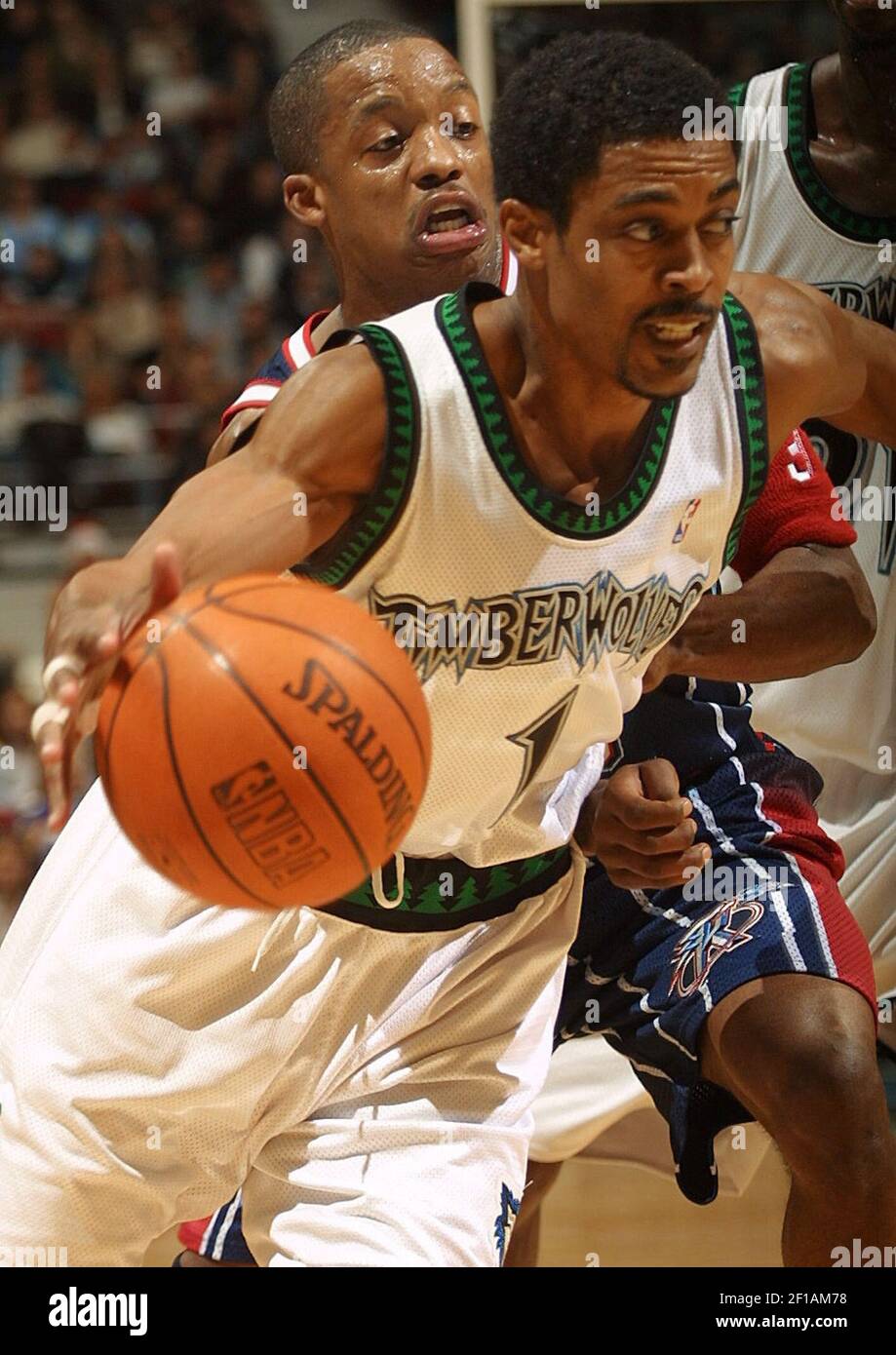 KRT SPORTS STORY SLUGGED: ROCKETS-TIMBERWOLVES KRT PHOTO BY SCOTT COHEN ...