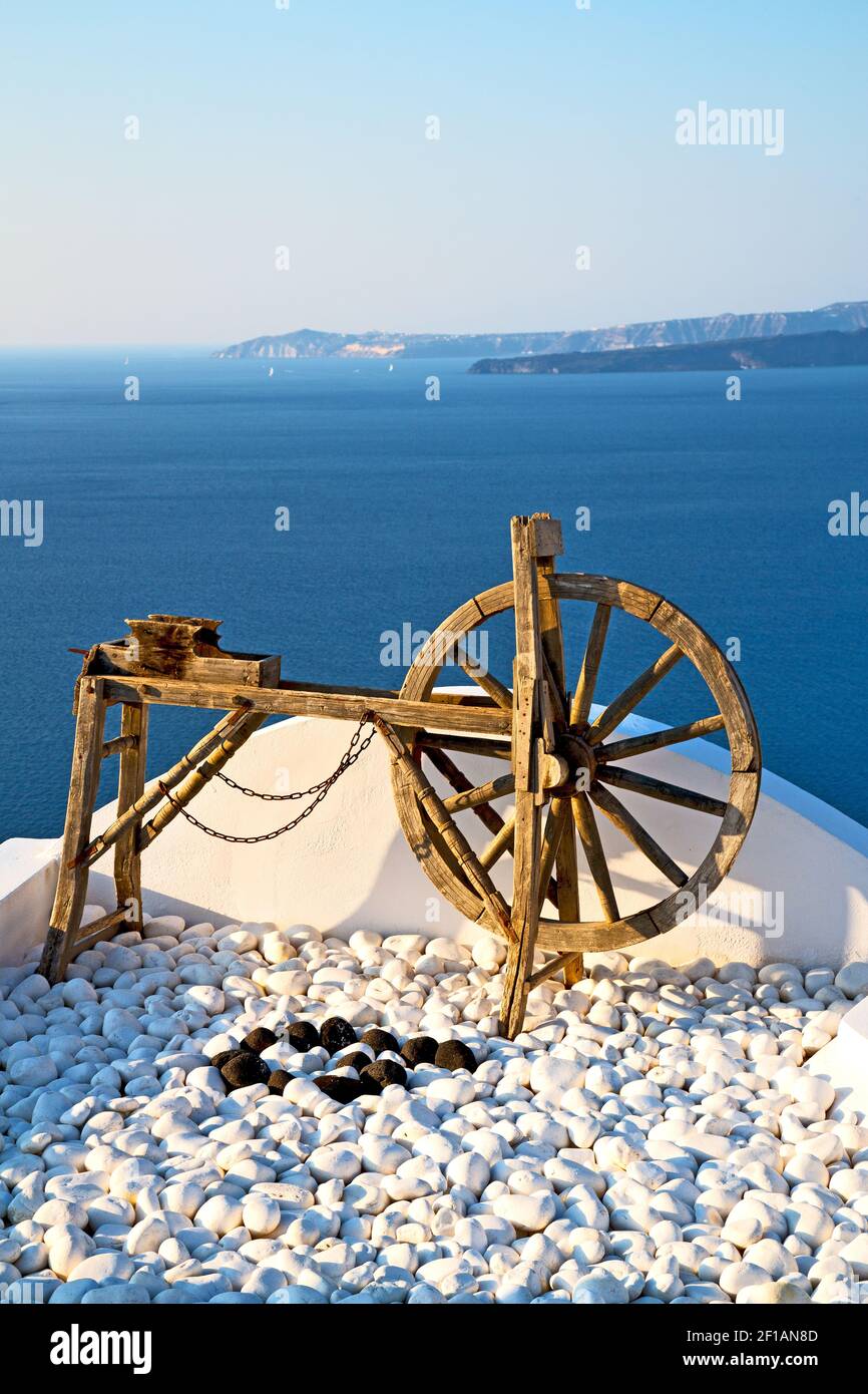 Santorini spinning wheel hi-res stock photography and images - Alamy