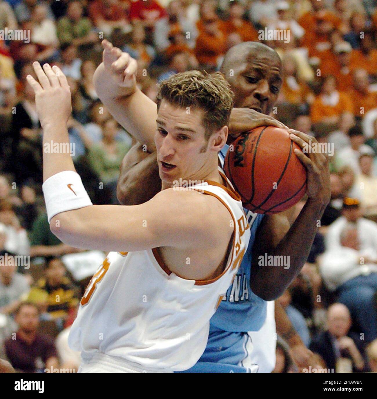 KRT SPORTS STORY SLUGGED: TEXAS-NCAROLINA KRT PHOTOGRAPH BY DAVID T ...