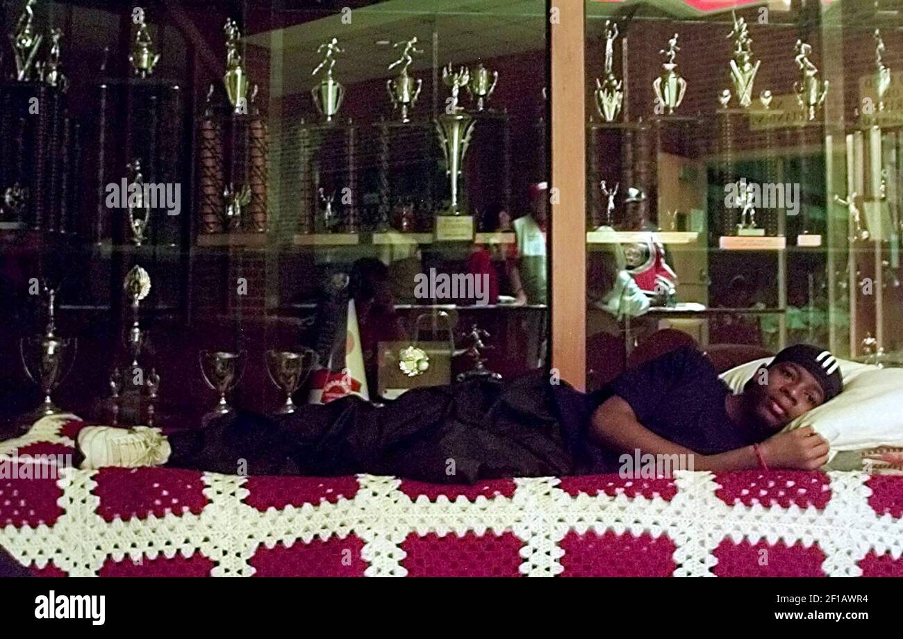 KRT US NEWS STORY SLUGGED: FLOYD KRT PHOTO BY PATRICK A. SCHNEIDER ...