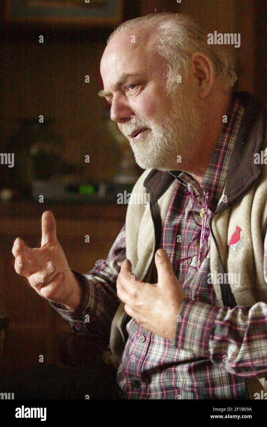 KRT US NEWS STORY SLUGGED: PRIESTABUSE KRT PHOTOGRAPH BY BOB DEMAY ...