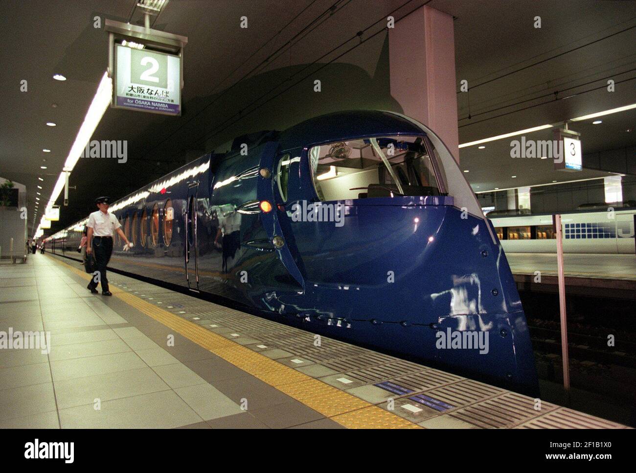 KRT TRAVEL STORY SLUGGED: BULLET KRT PHOTOGRAPH BY BRUCE STRONG/ORANGE ...