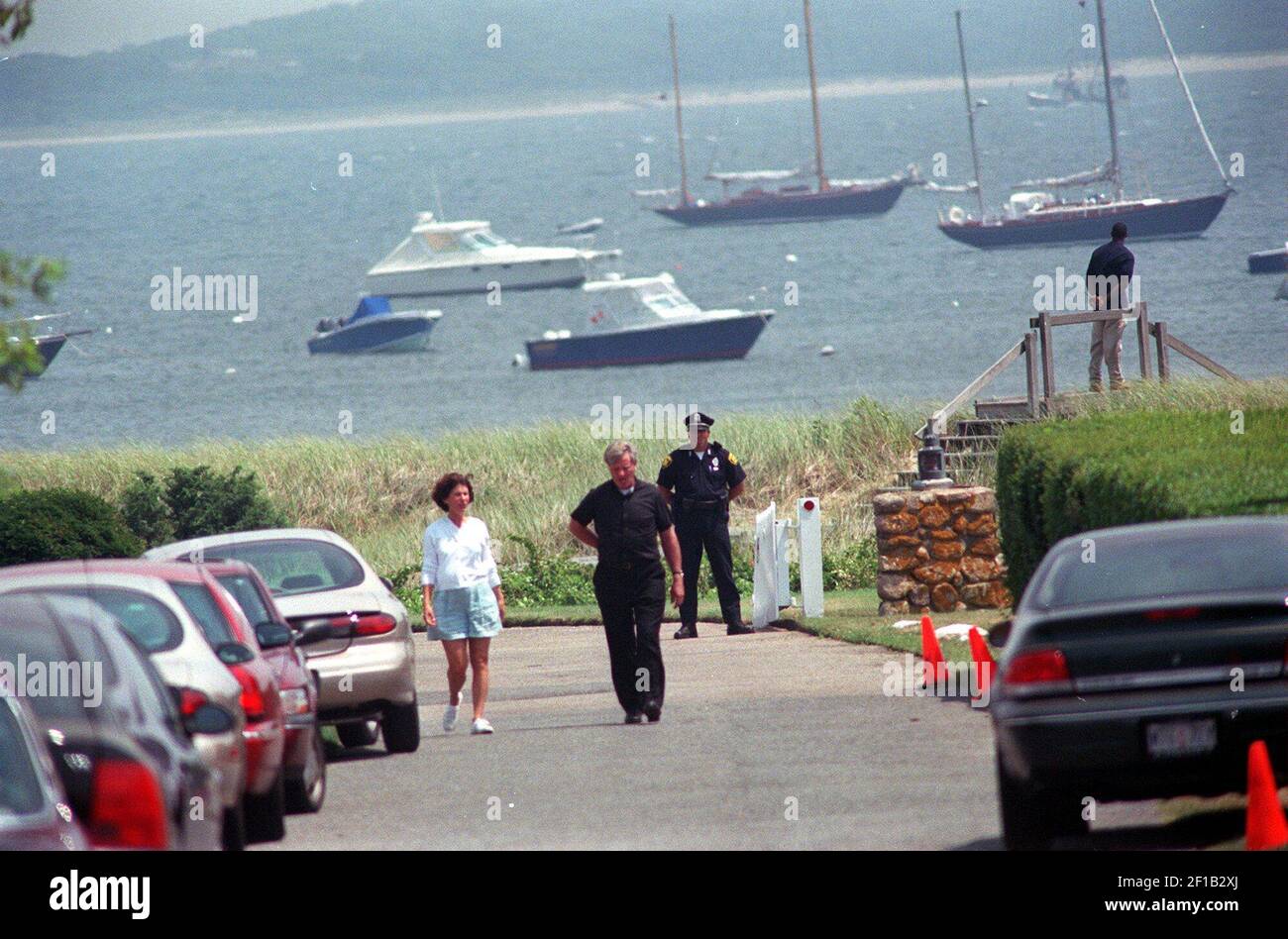 KRT US NEWS STORY SLUGGED: KENNEDY KRT PHOTO BY JOHN FREIDAH/PROVIDENCE ...