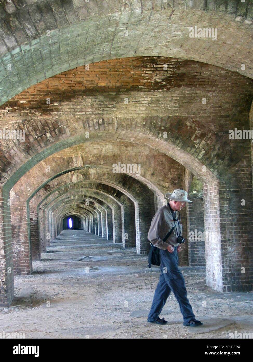 KRT US NEWS STORY SLUGGED: FORTJEFFERSON-FALLING KRT PHOTO BY MAYA BELL ...