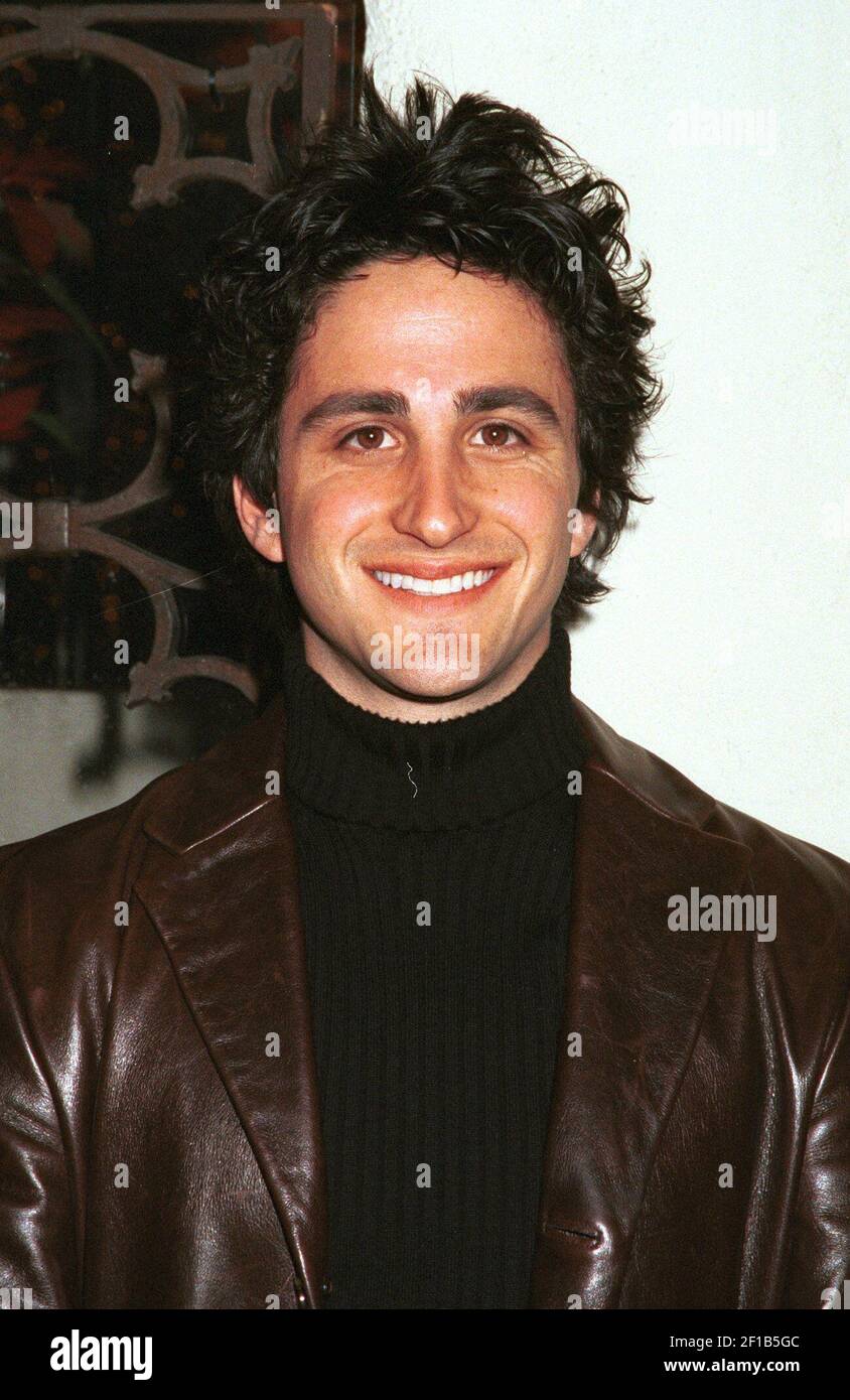 KRT ENTERTAINMENT STORY SLUGGED: HBO KRT PHOTOGRAPH COURTESY OF ZAP2IT ...